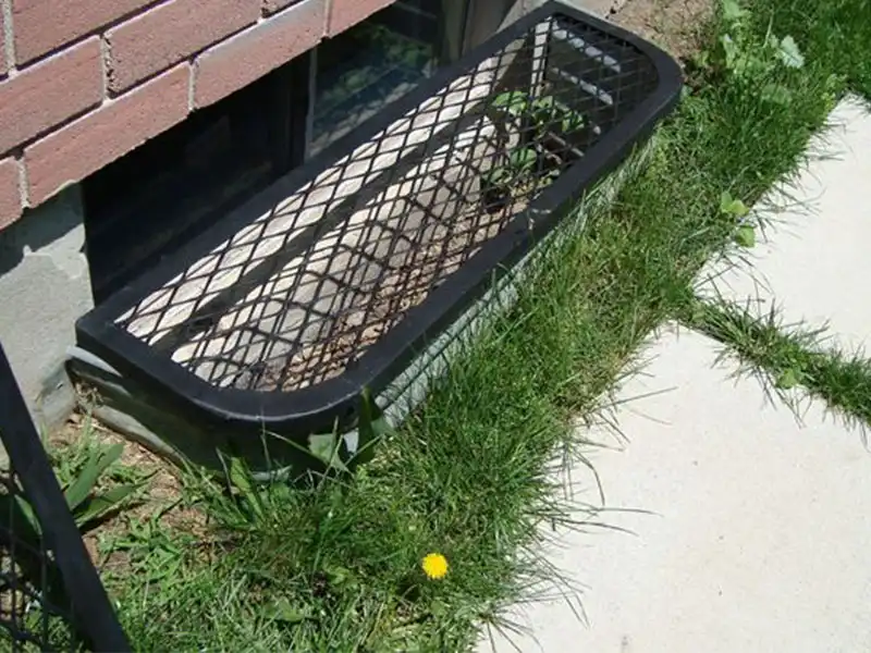 Basement Window Well Cover - Glassessential